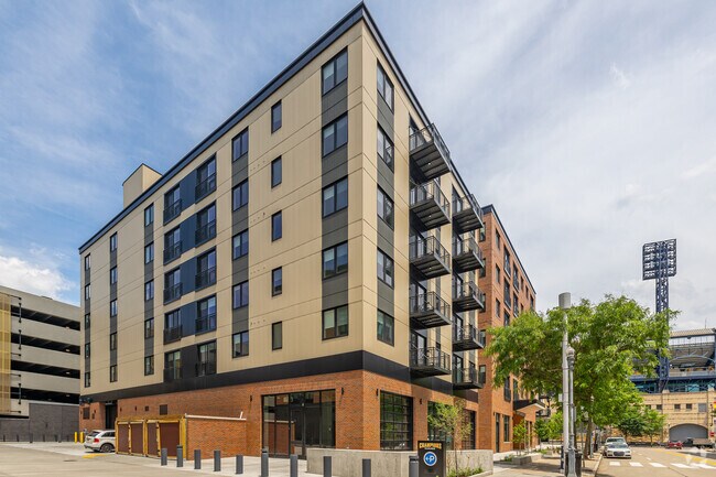 North Shore Flats - Apartments in Pittsburgh, PA | Apartments.com