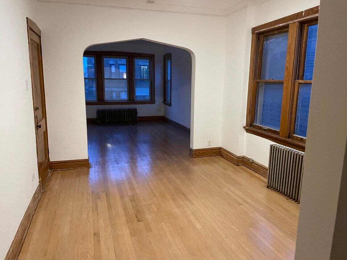2345 W 24th St Unit 2, Chicago, IL 60608 - 2345 W 24th St Chicago, IL ...