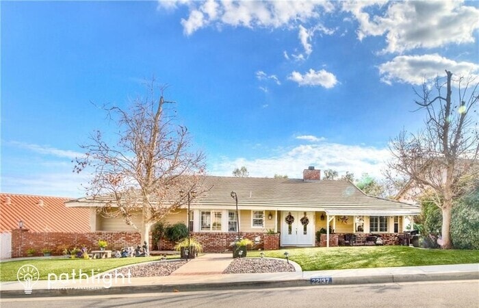 22137 Tumbleweed Dr, Canyon Lake, CA 92587 | Apartments.com