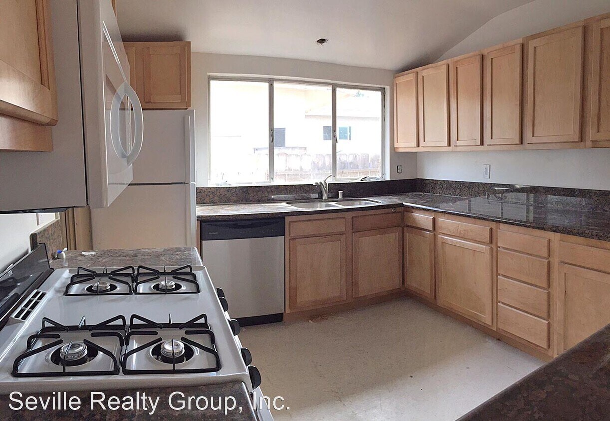 4361 Appleton St, San Diego, CA 92117 - House Rental in San Diego, CA ...