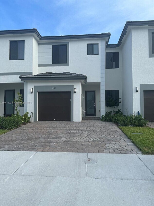 15772 SW 136 Way, Miami, FL 33196 - Townhome Rentals in Miami FL ...
