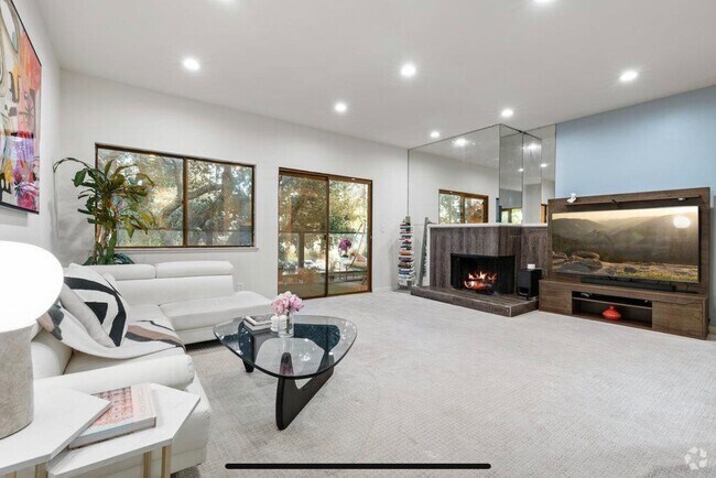 Casa View Oaks Apartments for Rent with a Garage - San Jose, CA ...