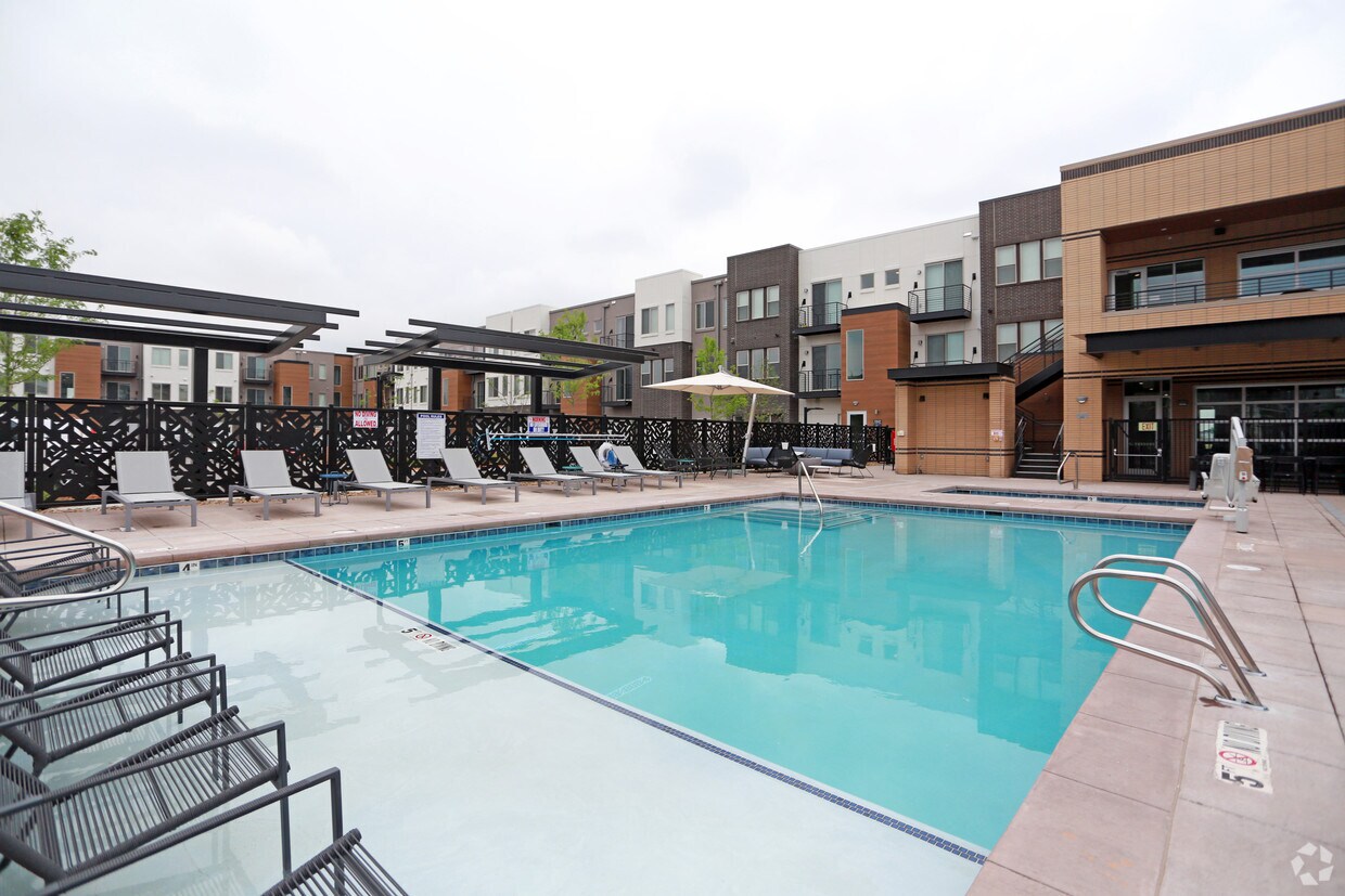 Elevate at Pena Station - Apartments in Denver, CO | Apartments.com