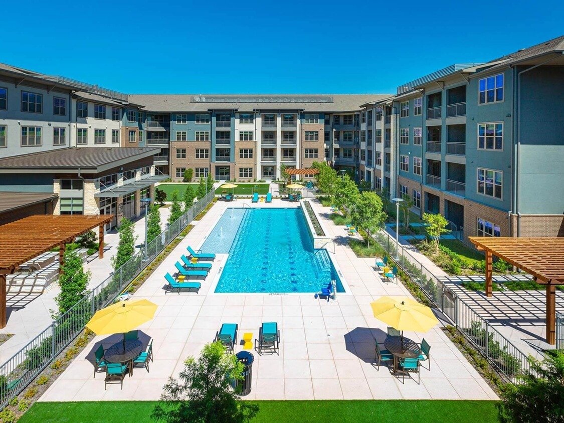 The Orchards at Market Plaza 55+ Active Adult Apartments - 3640 ...