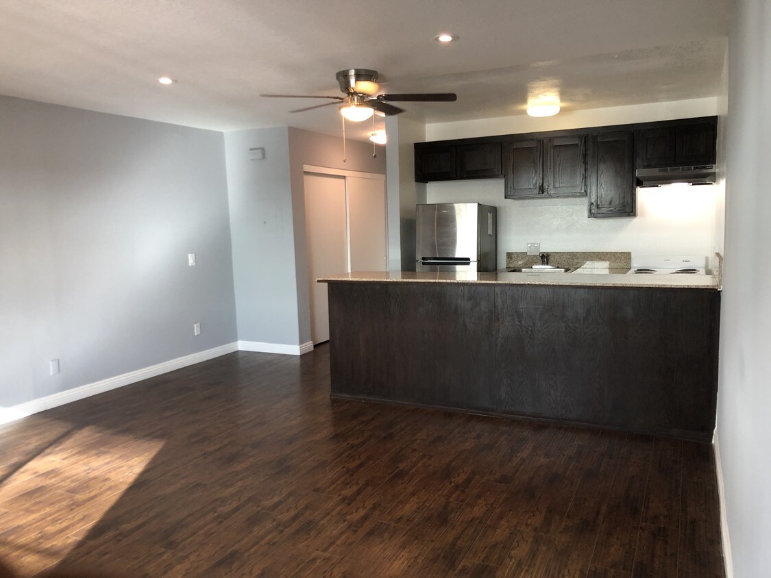 320 Apartments Available for Rent in Hollywood, CA