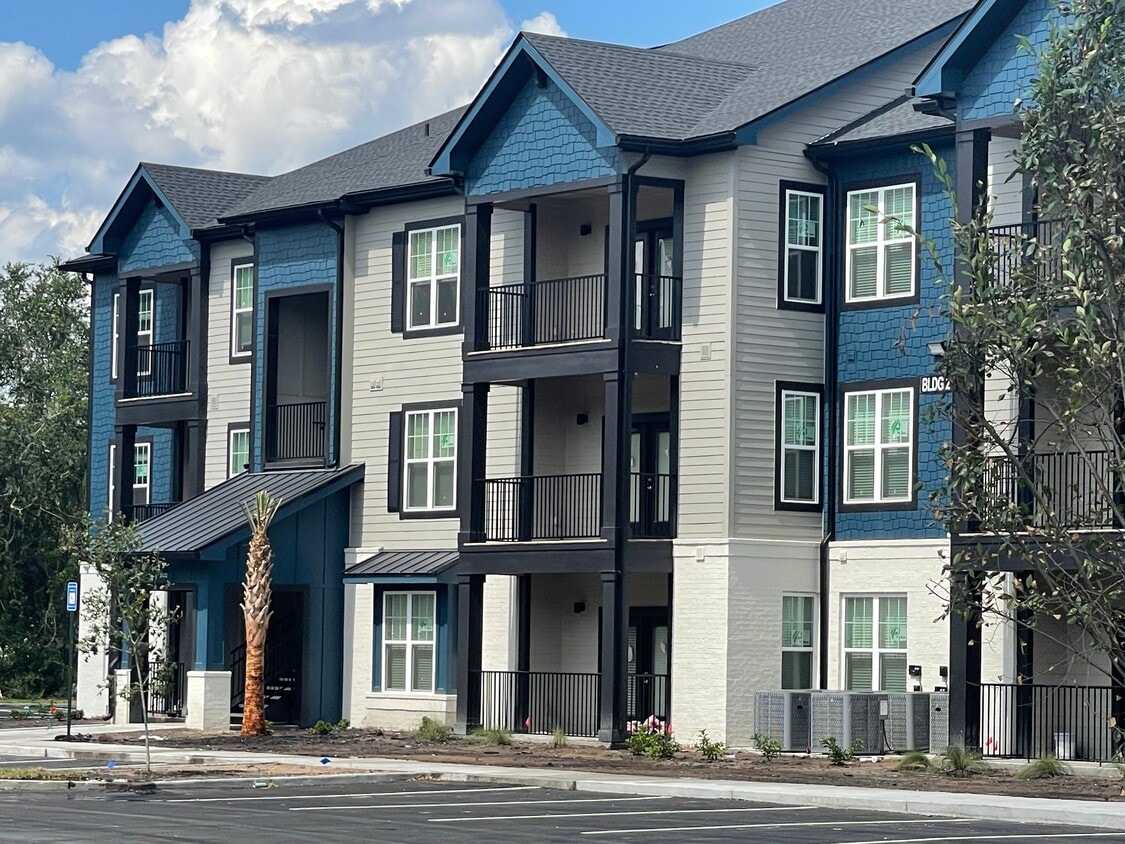 Odyssey at Mallette Gardens - 715 E King Ave Kingsland, GA 31548 ...