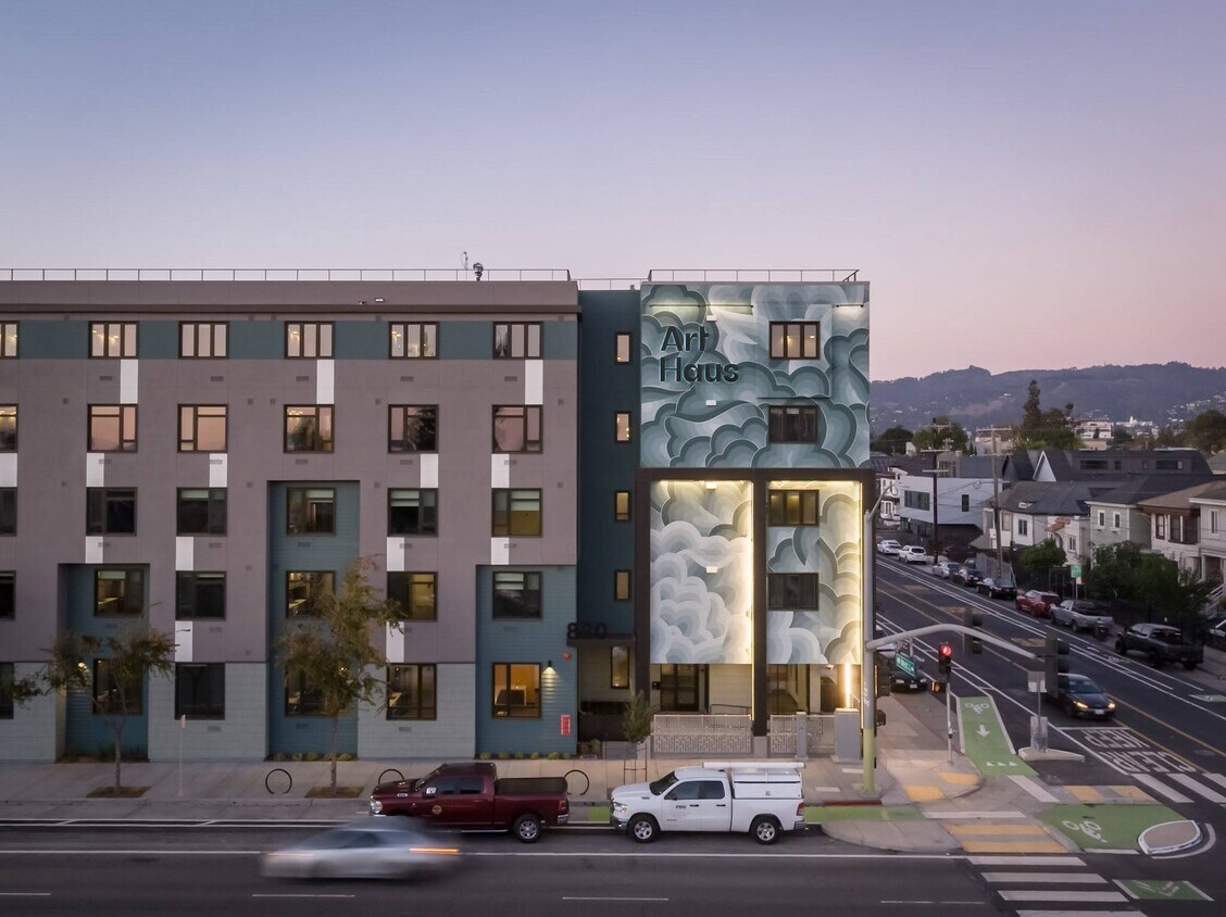 ArtHaus 820 - 820 W Macarthur Blvd Oakland, CA 94608 | Apartments.com