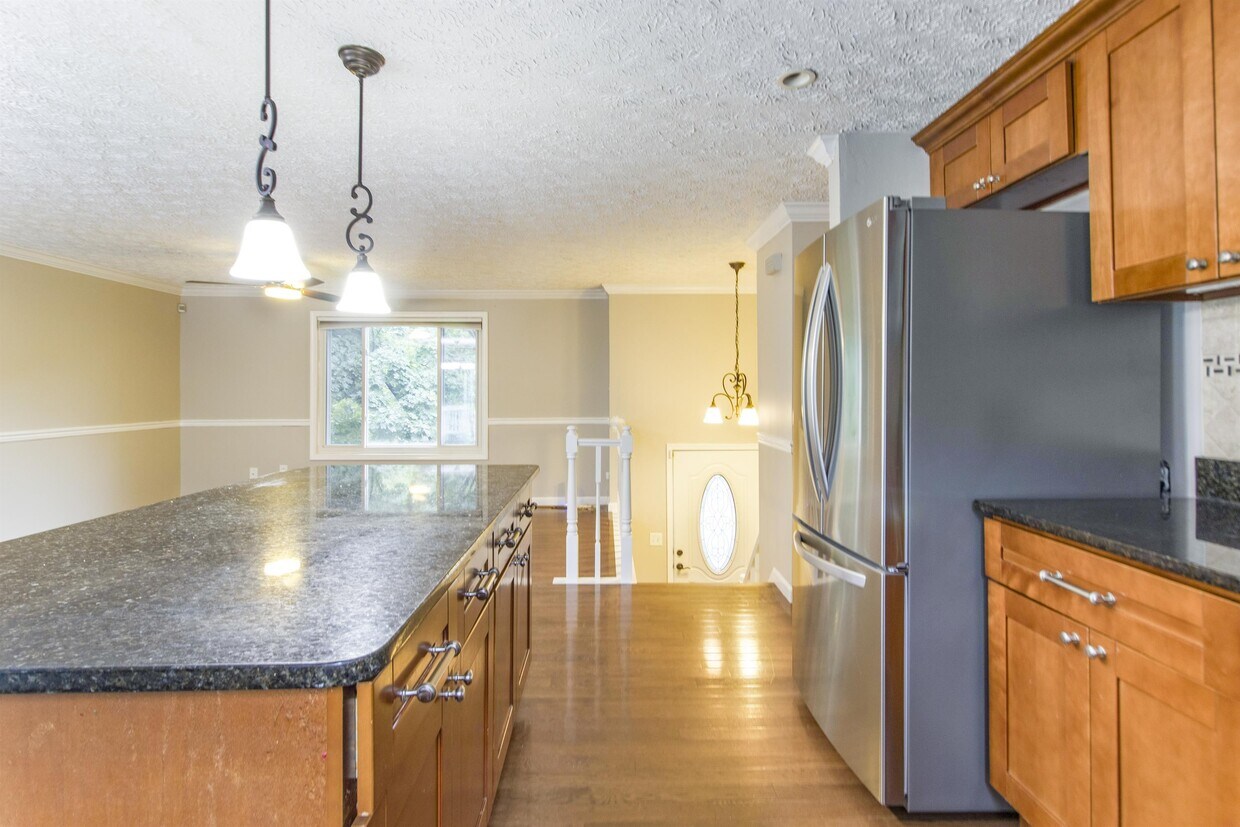 2504 Wayne Pl, Cheverly, MD 20785 - House Rental in Cheverly, MD ...