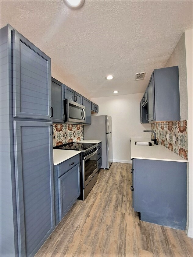 Westwind - 1221 Chisholm Valley Dr Round Rock, TX 78681 | Apartments.com