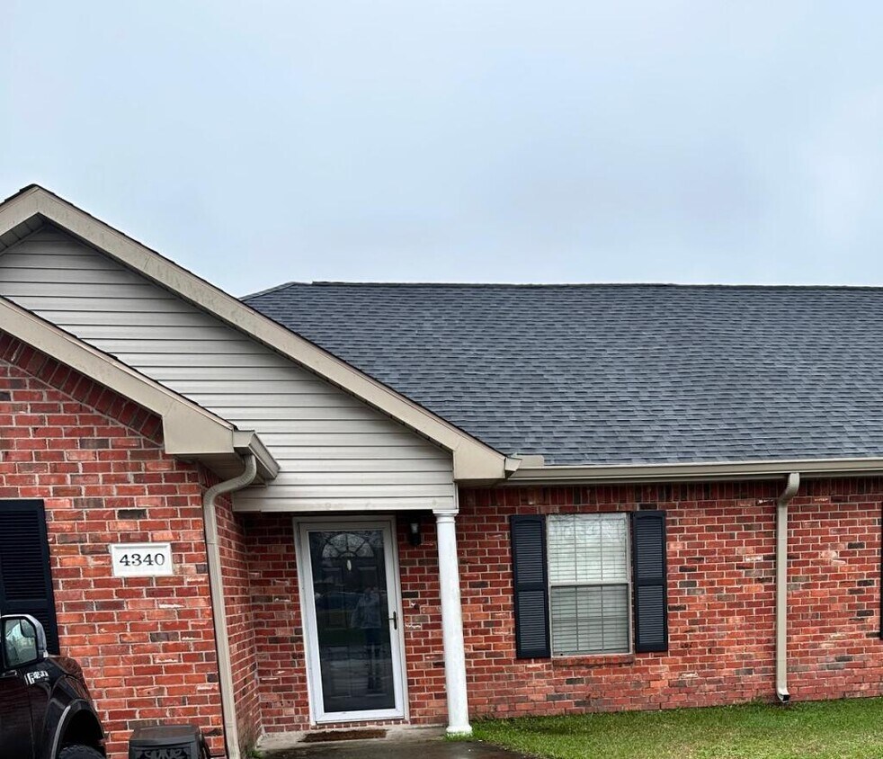 4338 Benoit Ln, Lake Charles, LA 70605 - House Rental in Lake Charles, LA | Apartments.com