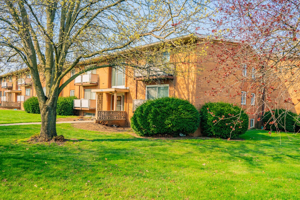 21881 River Oaks Dr Unit c6, Rocky River, OH 44116 - 21881 River Oaks ...