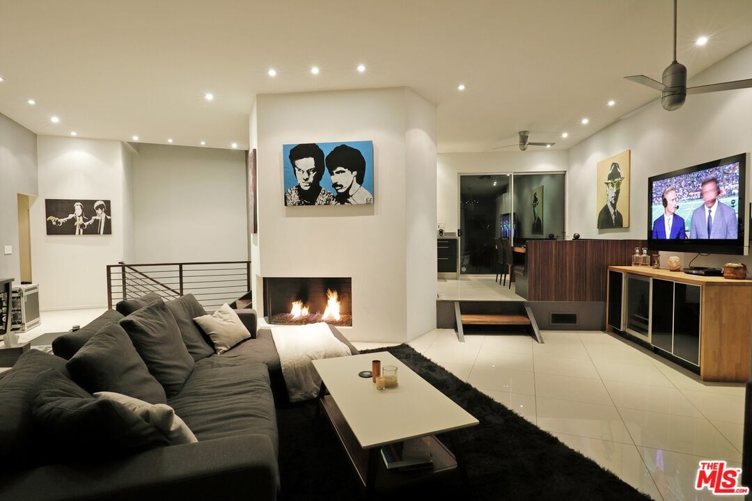 6767 Whitley Terrace, Los Angeles, CA 90068 - House Rental in Los ...