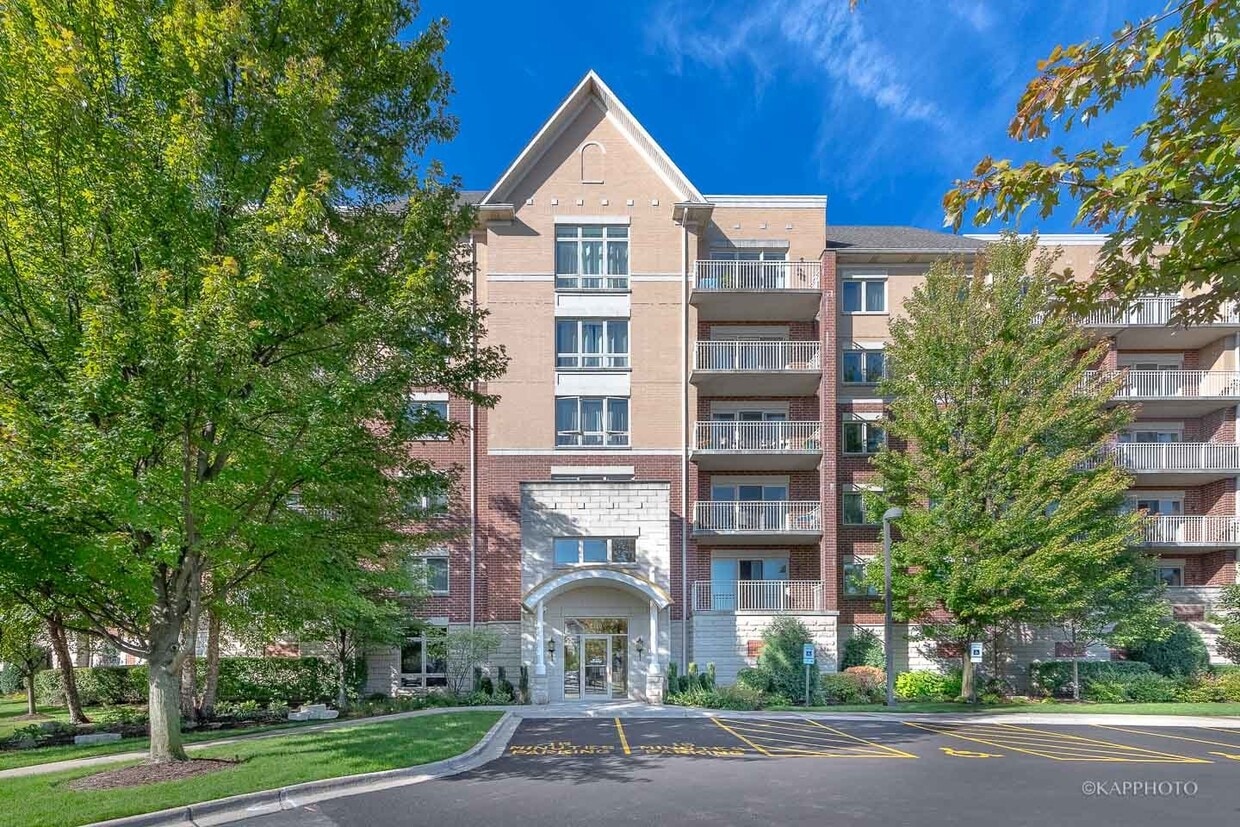 8300 Concord Dr Unit 505, Morton Grove, IL 60053 - Condo for Rent in ...