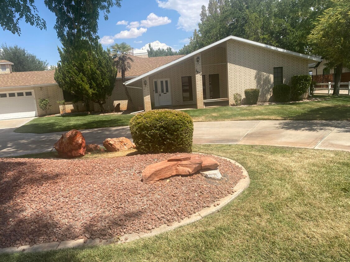 3205 Sugar Leo Rd, St George, UT 84790 - House Rental in St George, UT ...