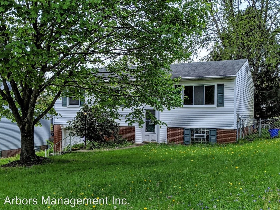 1367 Cavitt Rd, Monroeville, PA 15146 - House Rental in Monroeville, PA ...