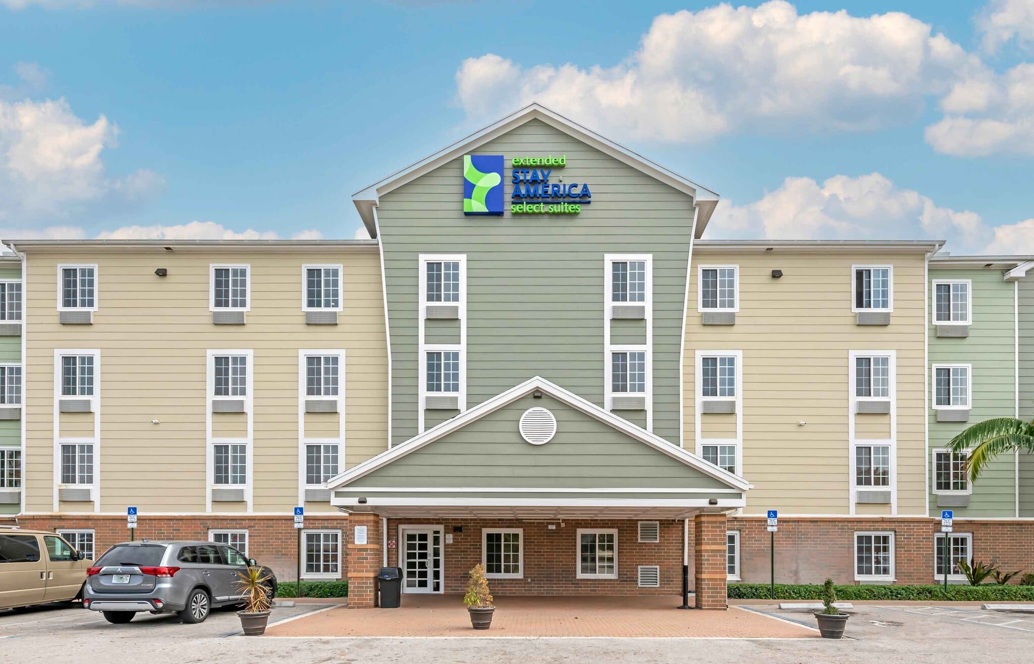 2171 10th Ave N, Lake Worth Beach, FL 33461 | Apartments.com