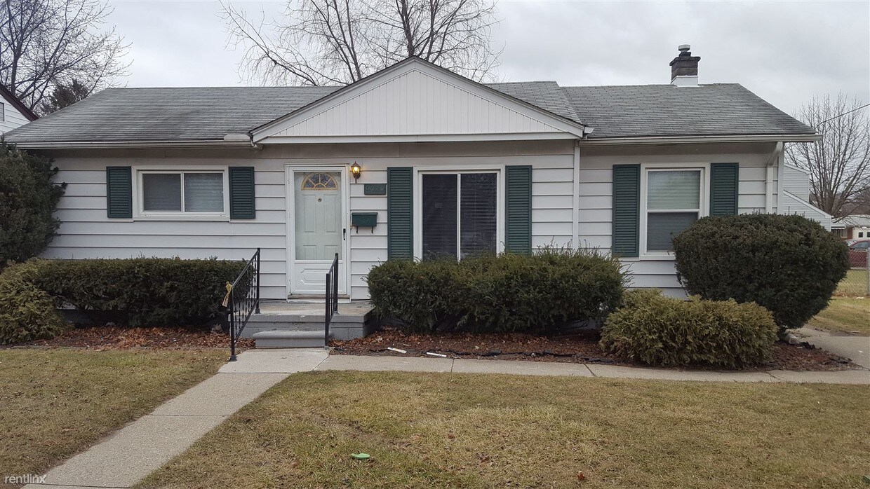 5020 Toepfer Rd, Warren, MI 48091 - House Rental in Warren, MI ...