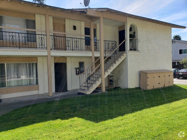Storke Ranch Apartments for Rent with High Ceilings - Goleta, CA - 2 ...