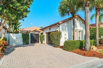 Costa Brava Houses for Rent with a Swimming Pool - Boca Raton, FL - 2 ...