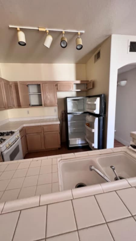 1405 S Nellis Blvd Unit 2086, Las Vegas, NV 89104 | Apartments.com
