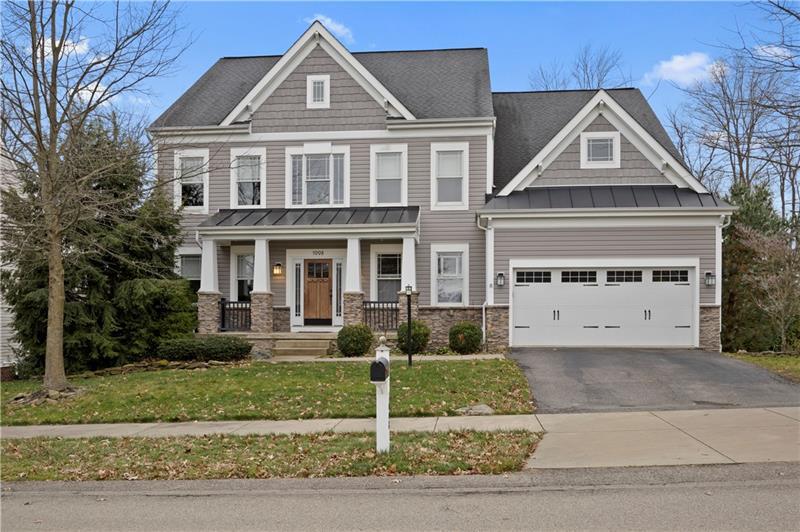 1008 Chaulk Hill Dr, Moon Township, PA 15108 - House Rental in Moon ...