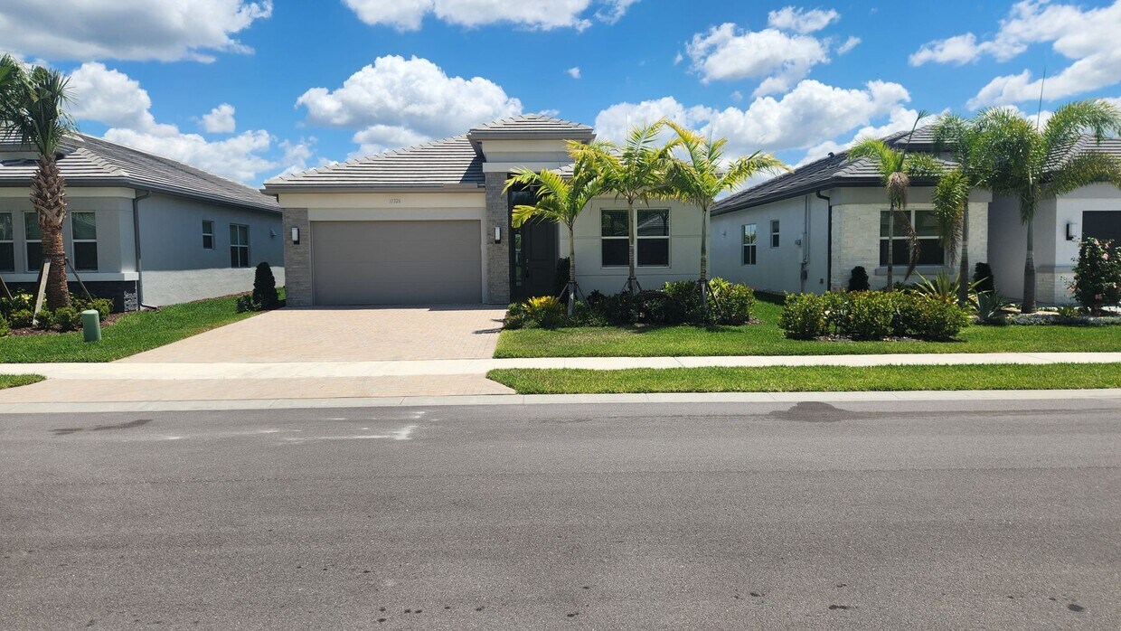 11326 Jacaranda Dr, Naples, FL 34120 - House Rental in Naples, FL ...