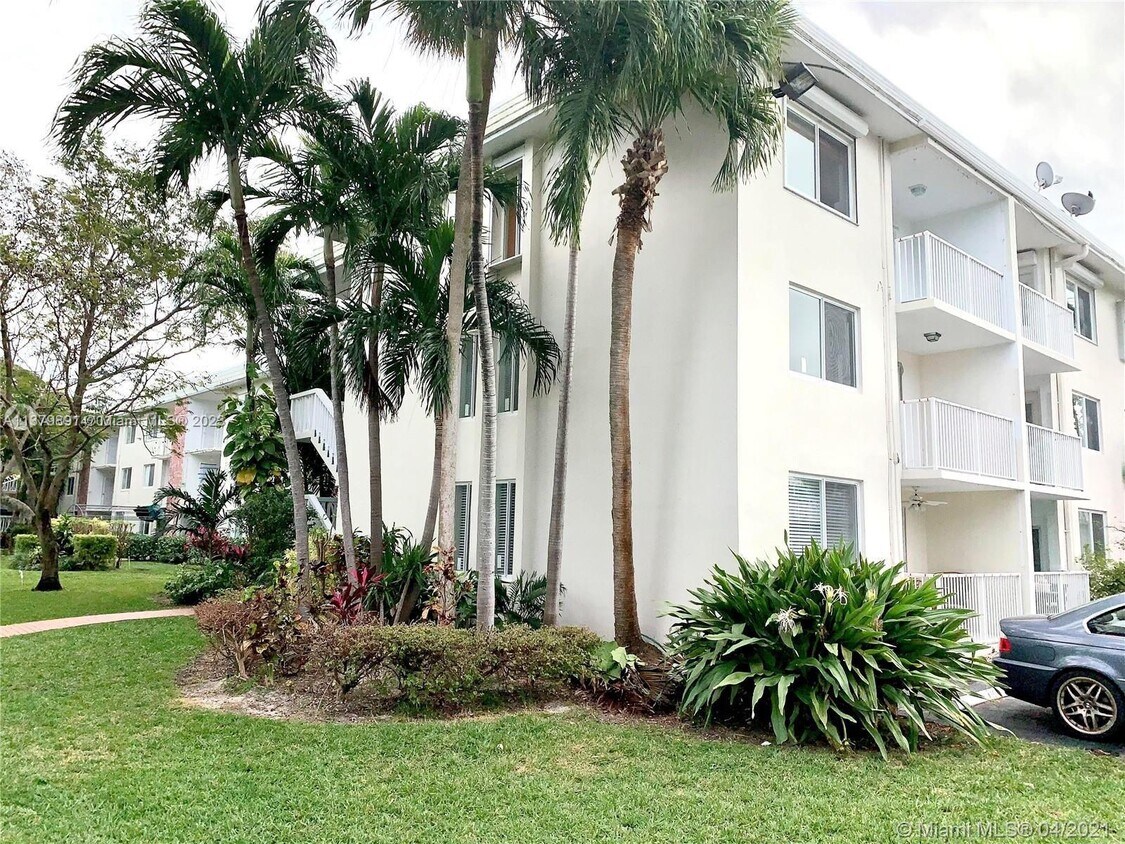 240 Galen Dr Unit 214, Key Biscayne, FL 33149 - Condo for Rent in Key ...