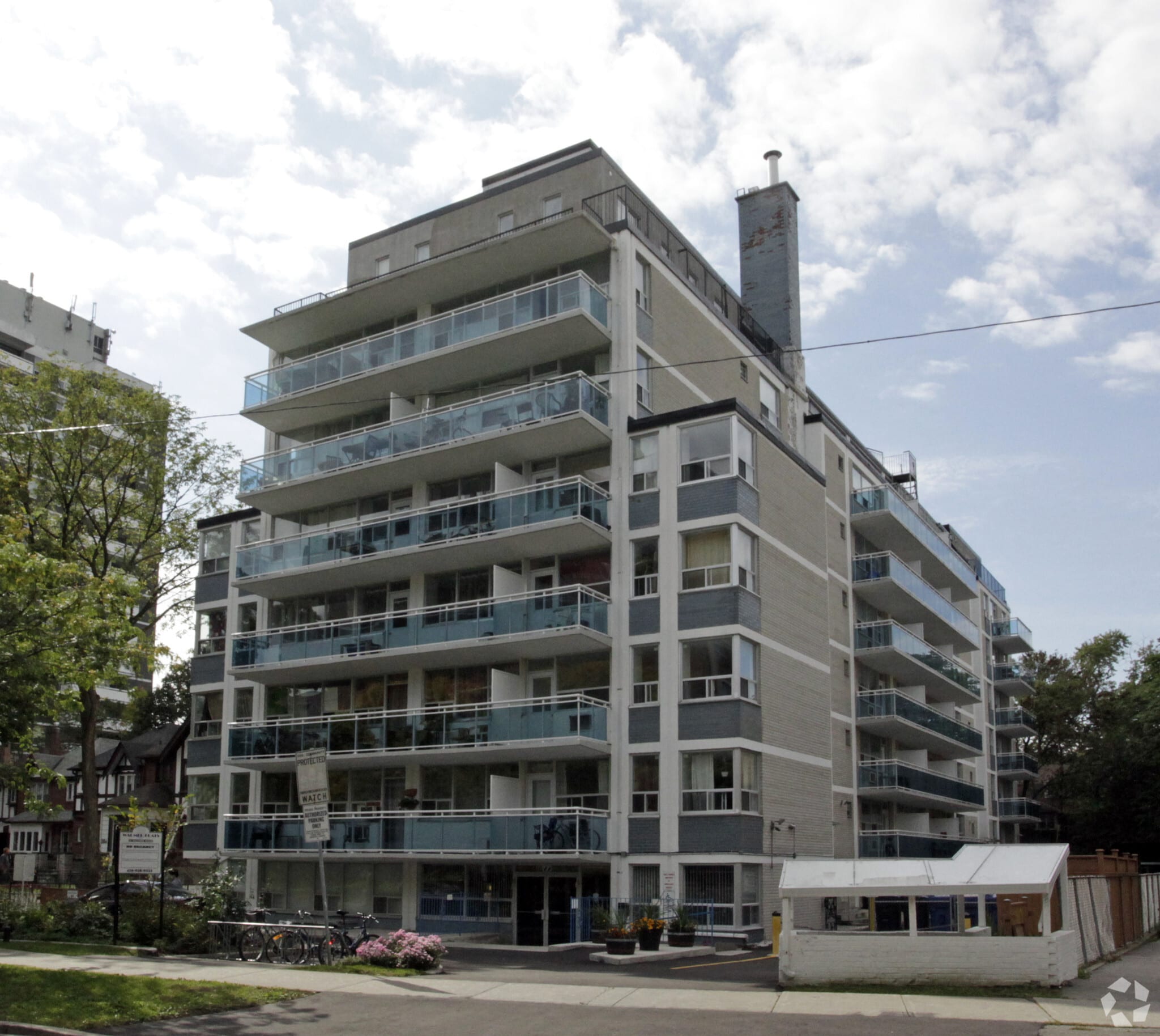 Walmer Flats Apartments - 22 Walmer Rd Toronto, ON | Apartments.com