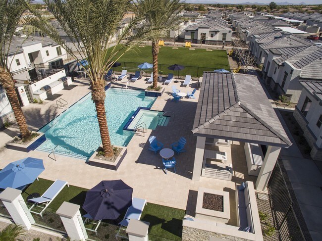 Christopher Todd Communities at Country Place Apartments - Tolleson, AZ ...