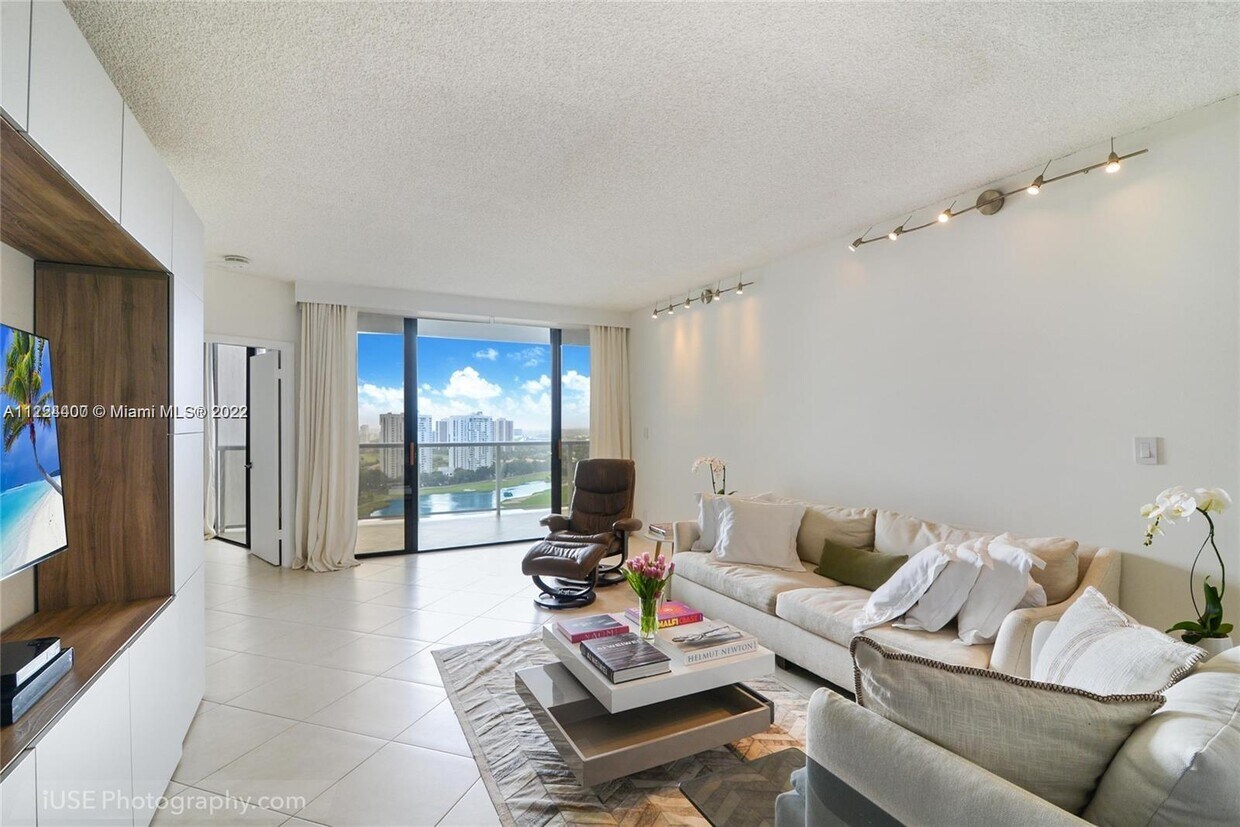20281 E Country Club Dr Unit 2105, Aventura, FL 33180 - Condo for Rent in Aventura, FL ...