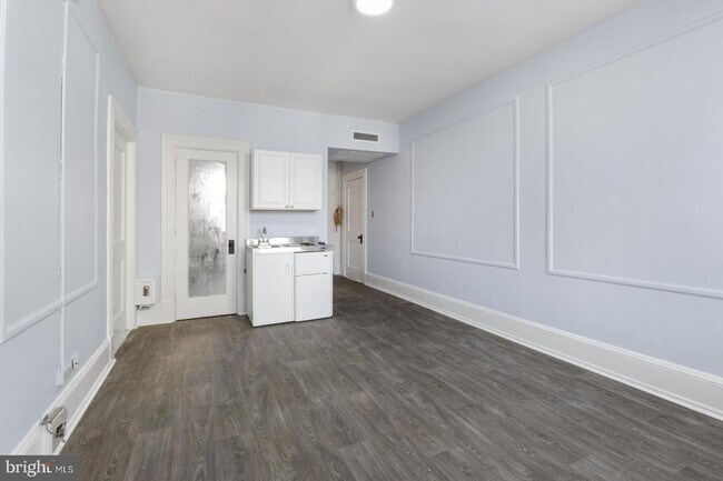 1324 Locust St Unit 907, Philadelphia, PA 19107 - Room for Rent in ...