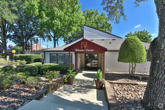 Pelham Place North Apartments - 25 Pelham Rd Greenville, SC ...