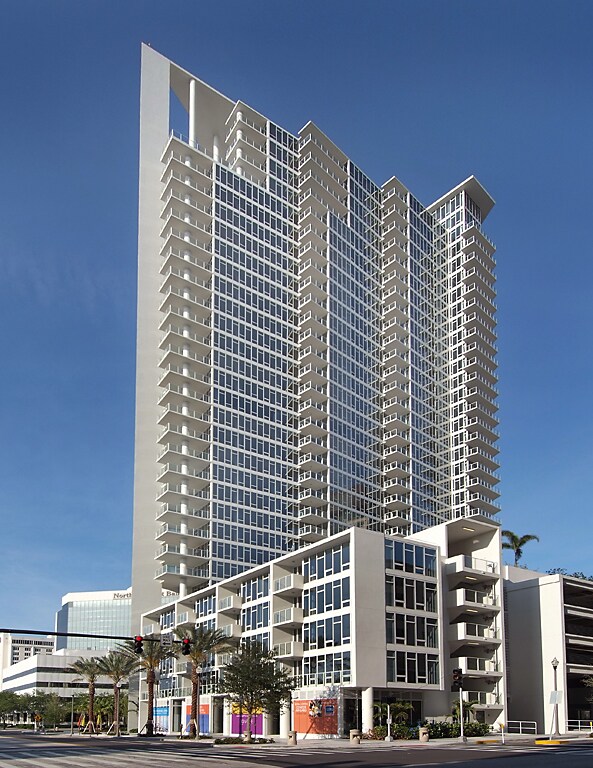 Signature Place Tower Rentals - Saint Petersburg, FL | Apartments.com
