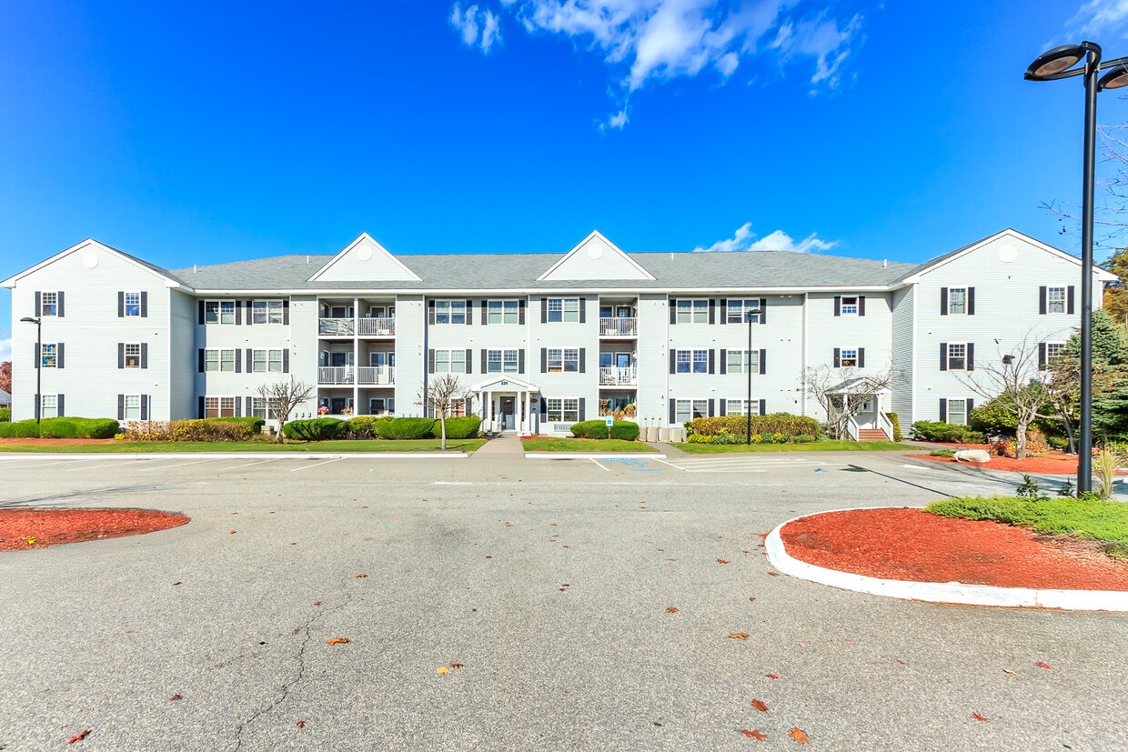 Stella Arms Apartments, LP - 228 Karatzas Ave Manchester, NH 03104 ...