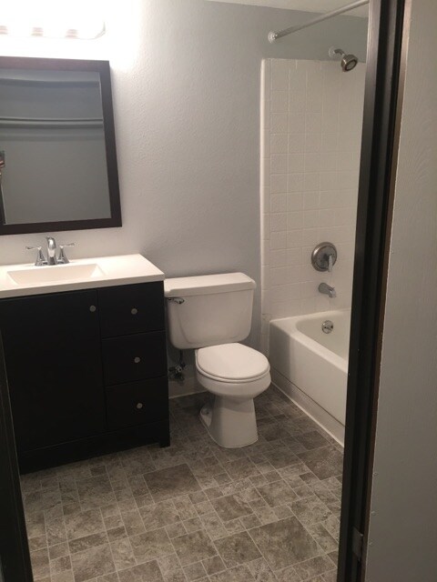 Commodore Regency Apartments Apartments - 685 S Lucas Ave Los Angeles ...