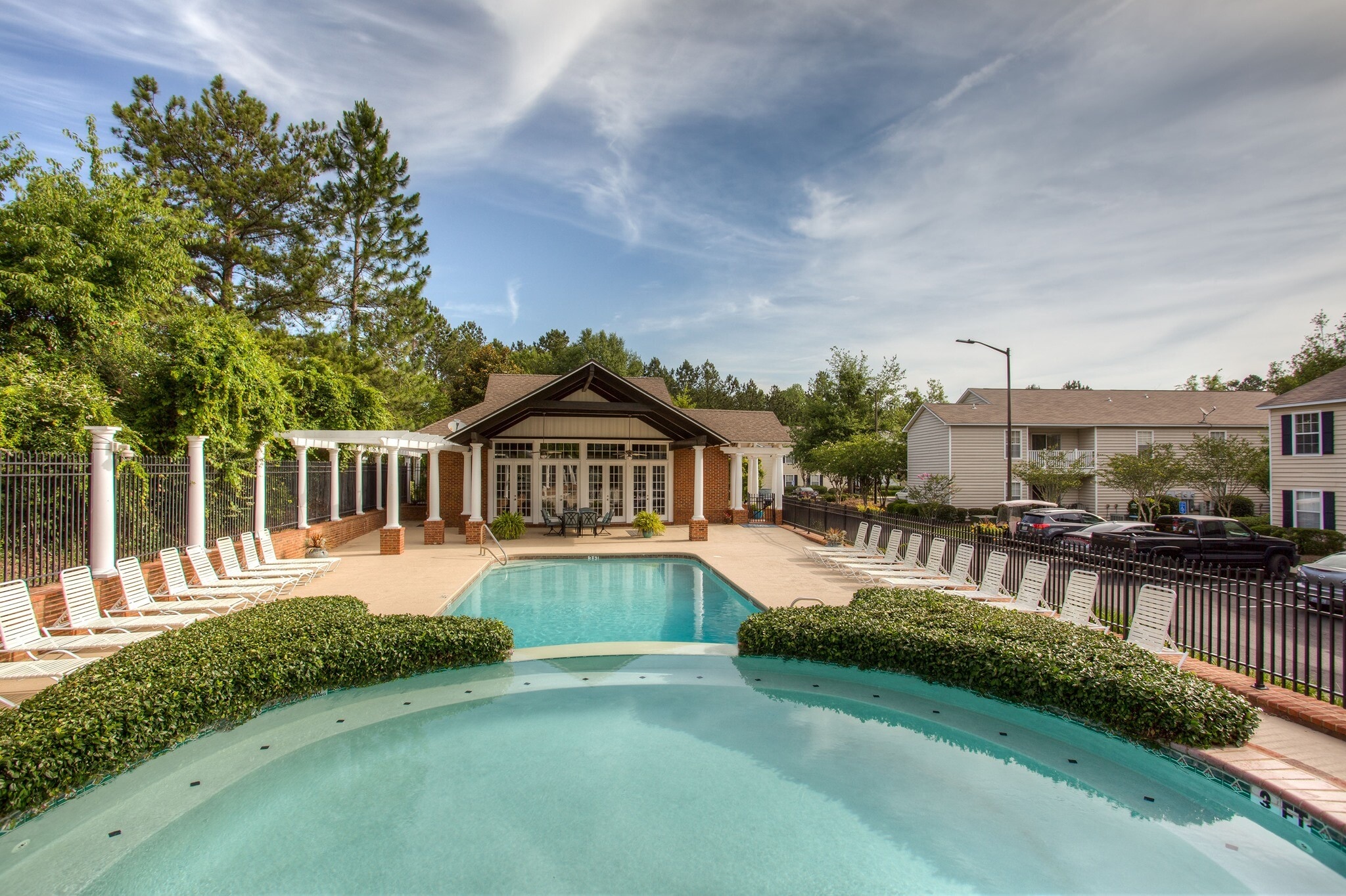 Spring Chase Apartments - 1601 Norman Dr Valdosta, GA 31601 ...