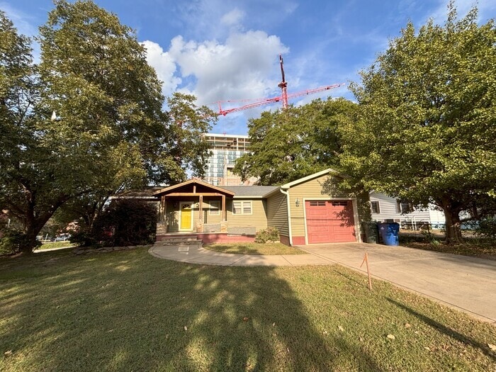 1001 Fuller St, Raleigh, NC 27603 - House Rental in Raleigh, NC ...