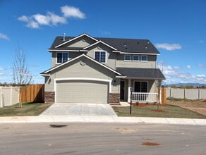Irvine Meadows Houses under $3,000 - Meridian, ID