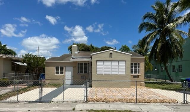 2139 SW 5th St, Miami, FL 33135 - House Rental in Miami, FL ...