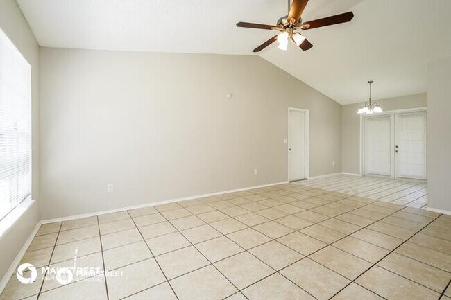 4 Berry Dr, Mascotte, FL 34753 | Apartments.com