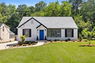 Belvedere Park Apartments for Rent with a Yard - Decatur, GA - Updated ...