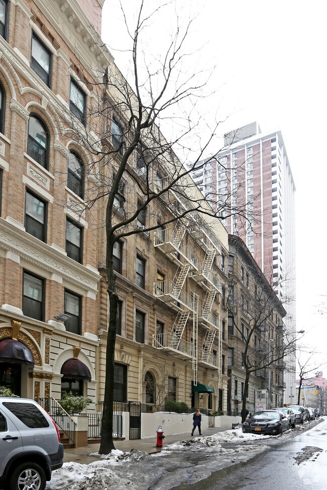 203 W 87th St, New York, NY 10024 Apartments - New York, NY ...