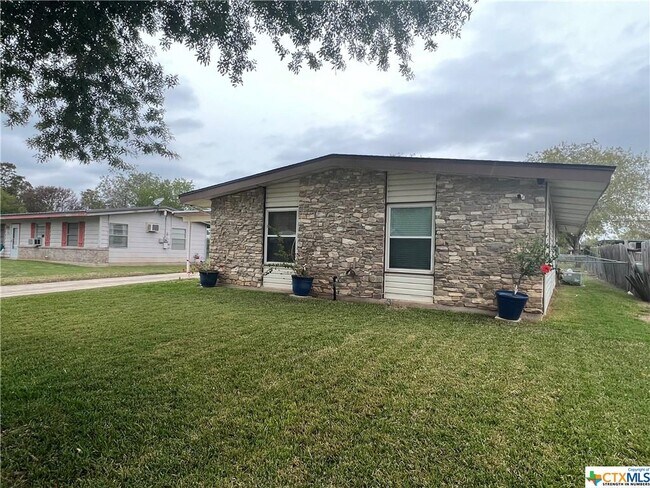 6019 Hazel Valley Dr, San Antonio, TX 78242 - House Rental in San ...