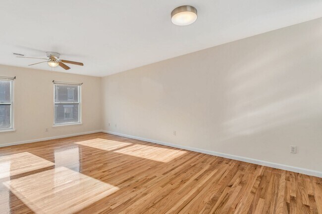 525 M.L.K. Drive, Jersey City, NJ 07304 - House Rental in Jersey City ...