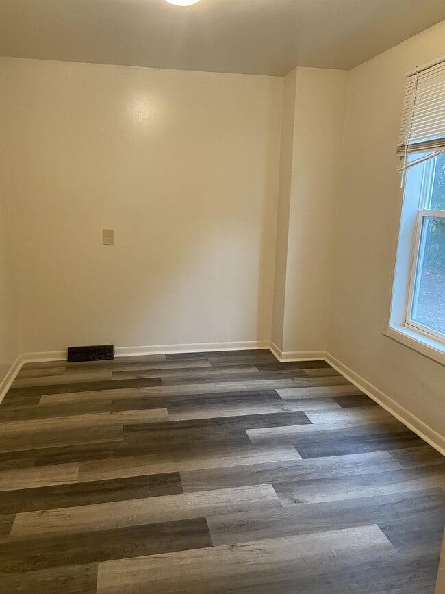 315 W Ganson St, Jackson, MI 49201 - Townhome Rentals in Jackson MI ...