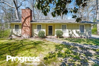 Buffington Park Apartments under $1,000 - College Park, GA - 2 Rentals ...