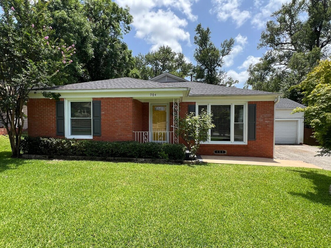 904 N Azalea Dr, Tyler, TX 75701 - House Rental in Tyler, TX ...