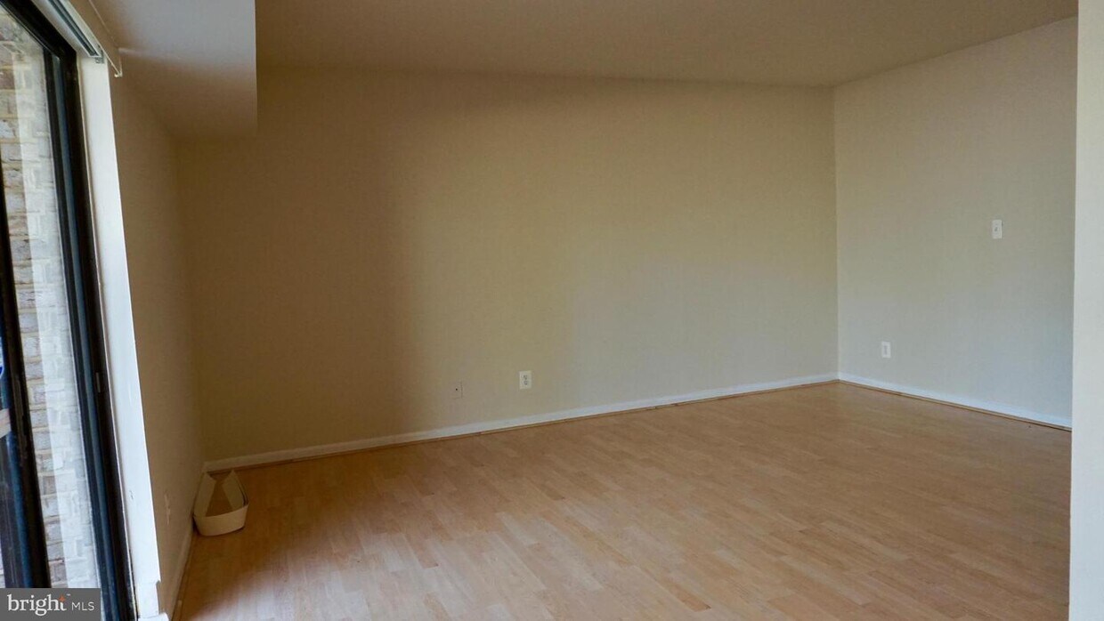 2233 Castle Rock Square Unit 2B, Reston, VA 20191 - Condo for Rent in ...