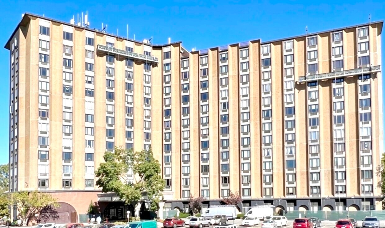 1 Renaissance Pl Unit 111, Palatine, IL 60067 - Condo for Rent in ...