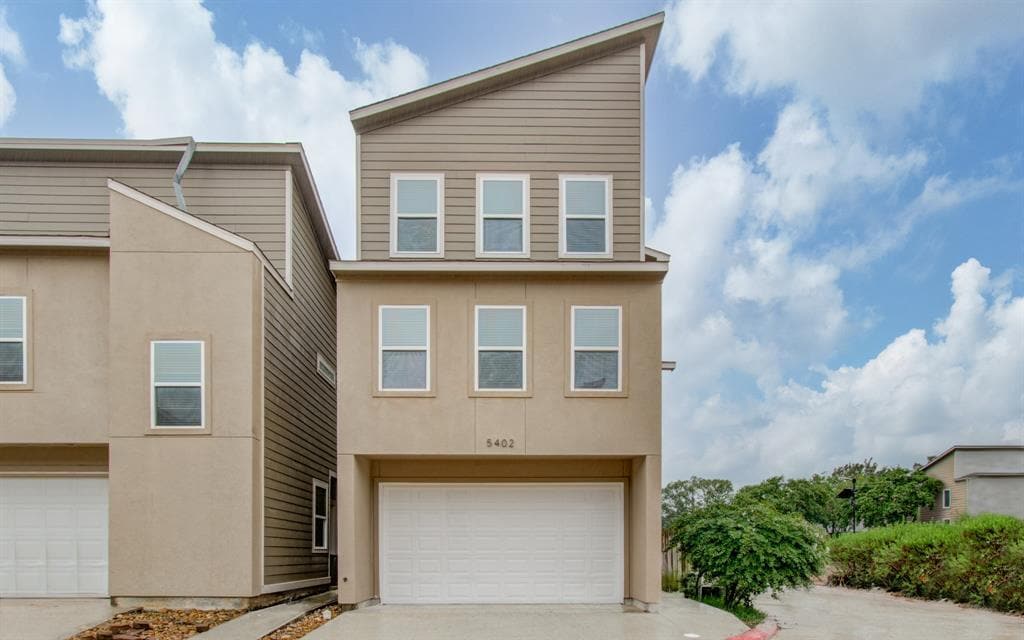 5402 Jonathan Ln, Houston, TX 77011 - House Rental in Houston, TX ...